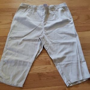 White Stag | Pants & Jumpsuits | Tan Capris | Poshmark